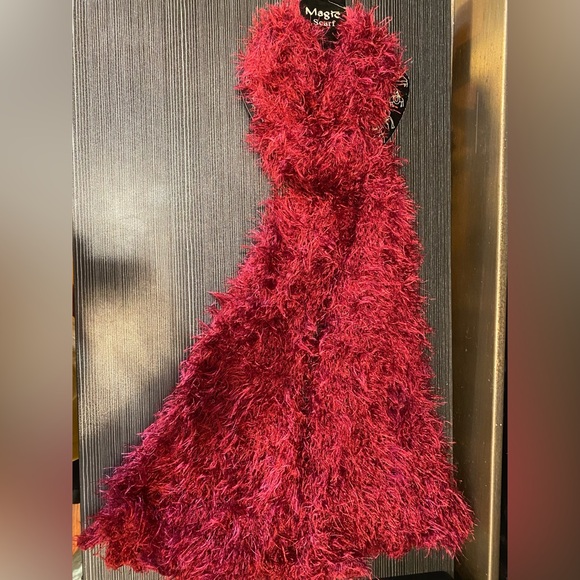 Magic Scarf | Accessories | Y2k Vintage New Magenta Fuzzy Magic Scarf ...